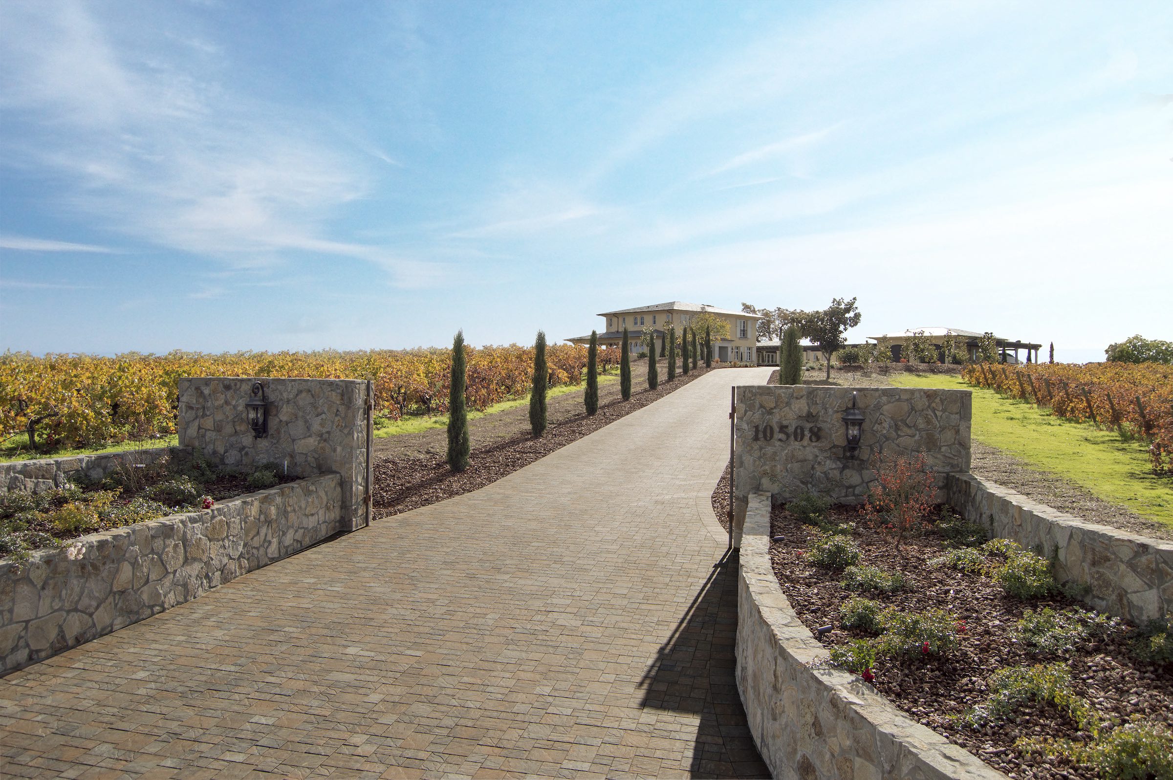 Upgrade your Driveway with Interlocking Pavers | PBM