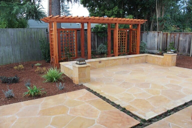 Choosing the Best Flagstone Pavers for Your Outdoor Space | Peninsula ...